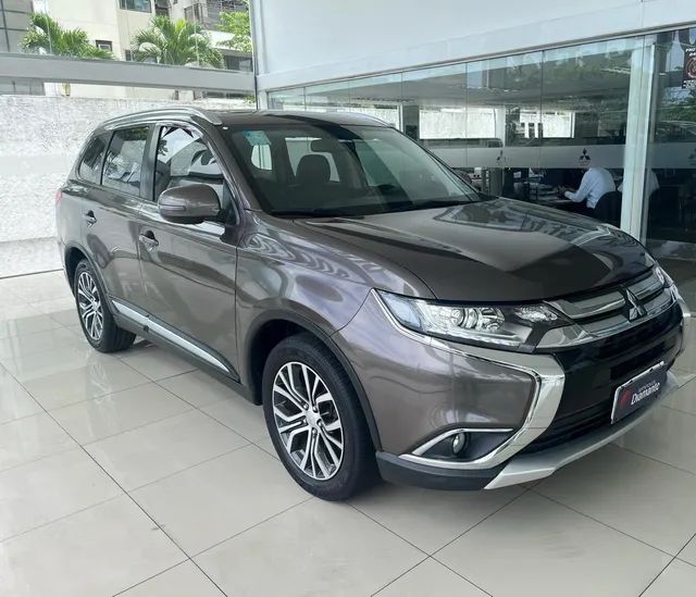 MITSUBISHI OUTLANDER 2018 Usados e Novos