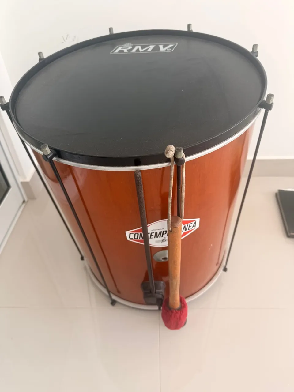 "instrumentos surdo" - Instrumentos musicais no Brasil