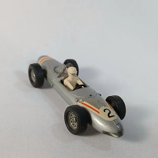 Brinquedo Antigo de Corrida - Ferrari F1 Cinza - Solido Brasil ...