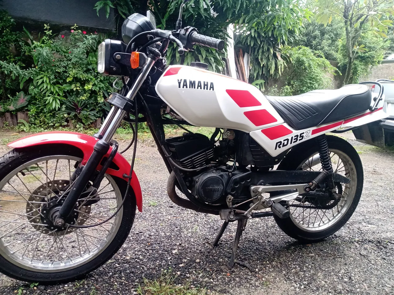Motos YAMAHA RDZ no Brasil