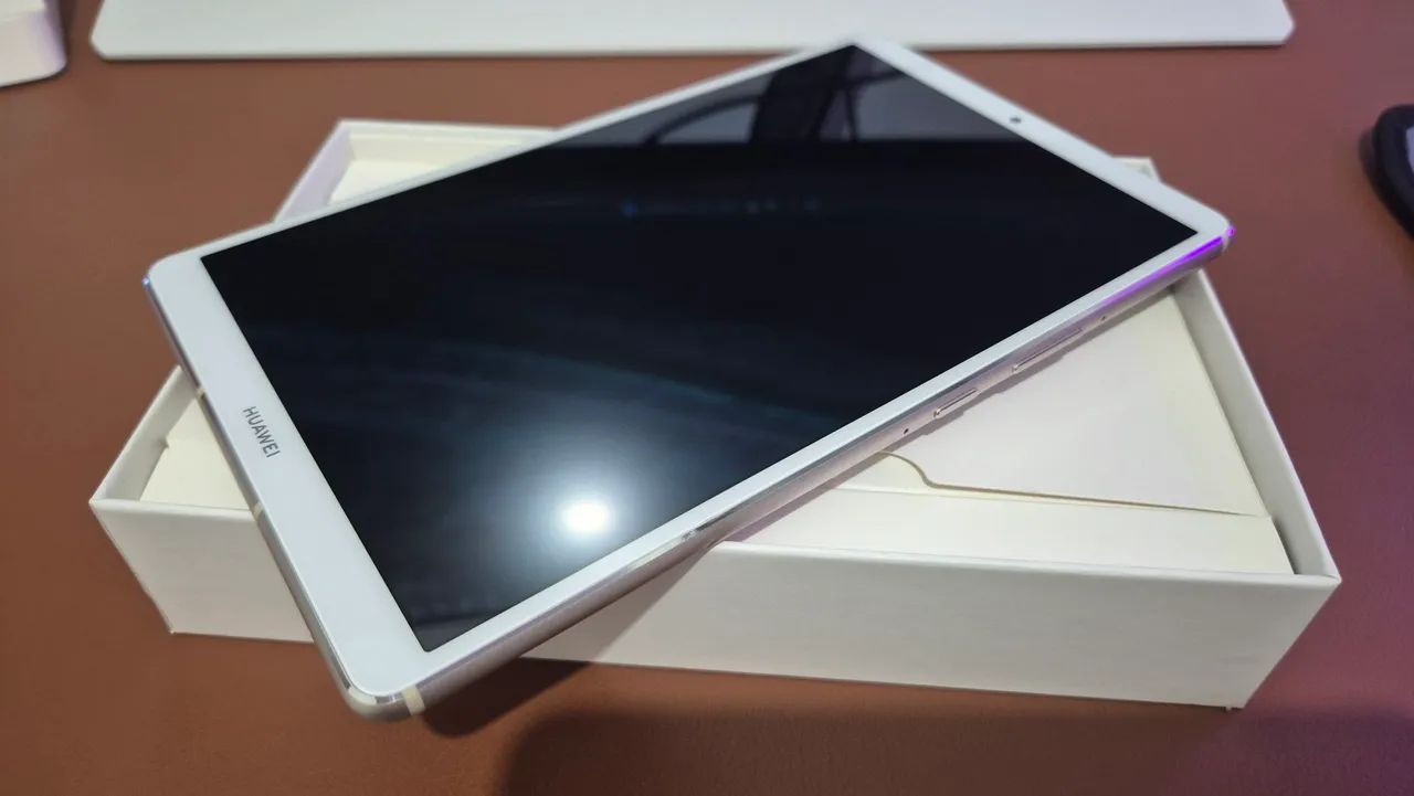 Huawei MediaPad M6 8.4 tablet 8GB/128GB - Tablets e E-Readers - Sertão ...