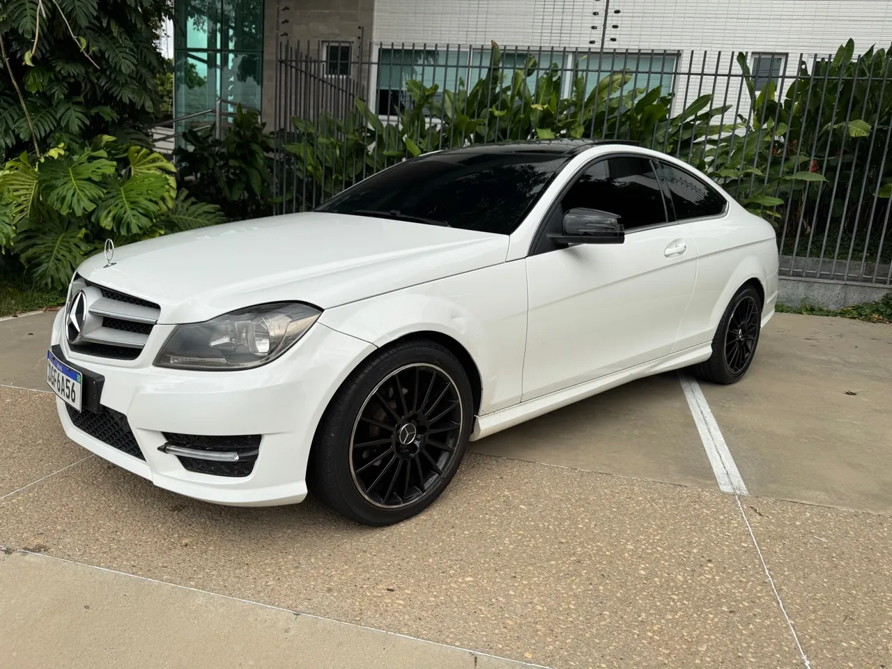 MERCEDES-BENZ C-180 2014 Usados e Novos