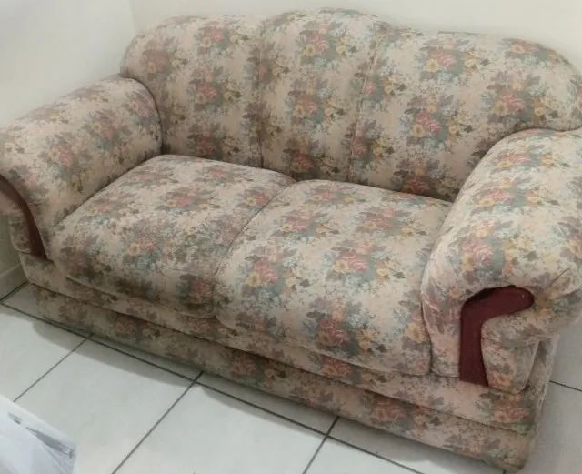 "sofa modelo antigo" no Brasil