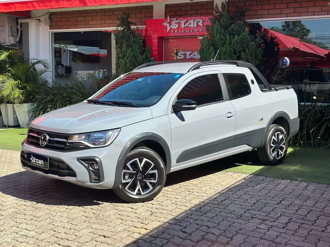 VOLKSWAGEN SAVEIRO EXTREME 1.6 FLEX 16V CD Usados e Novos