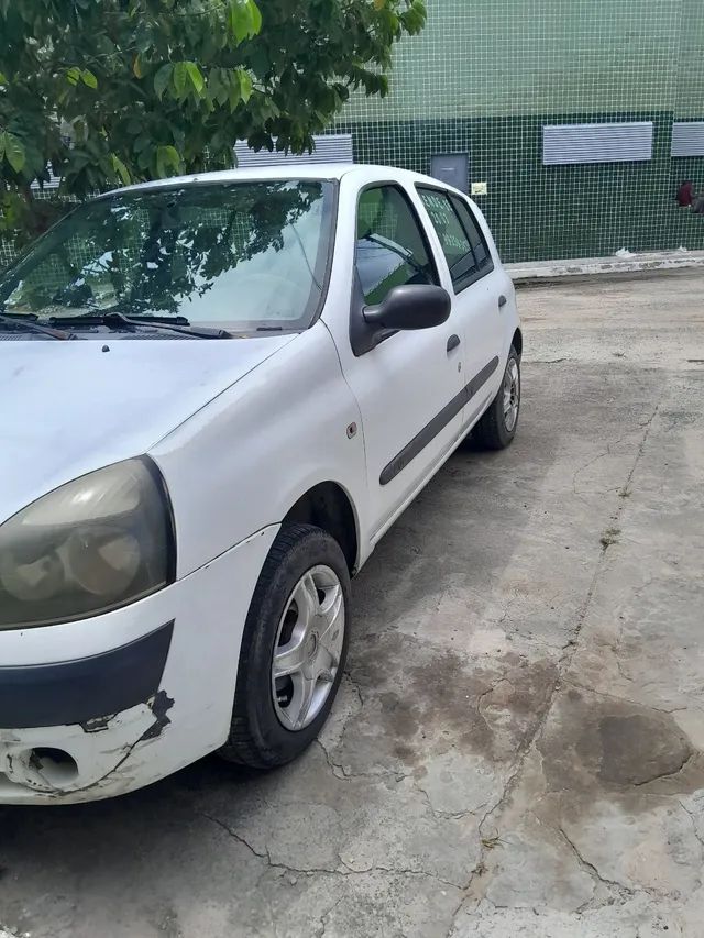RENAULT CLIO 2003 Usados e Novos