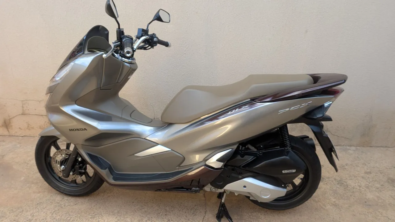 Motos HONDA PCX 2022 no Brasil
