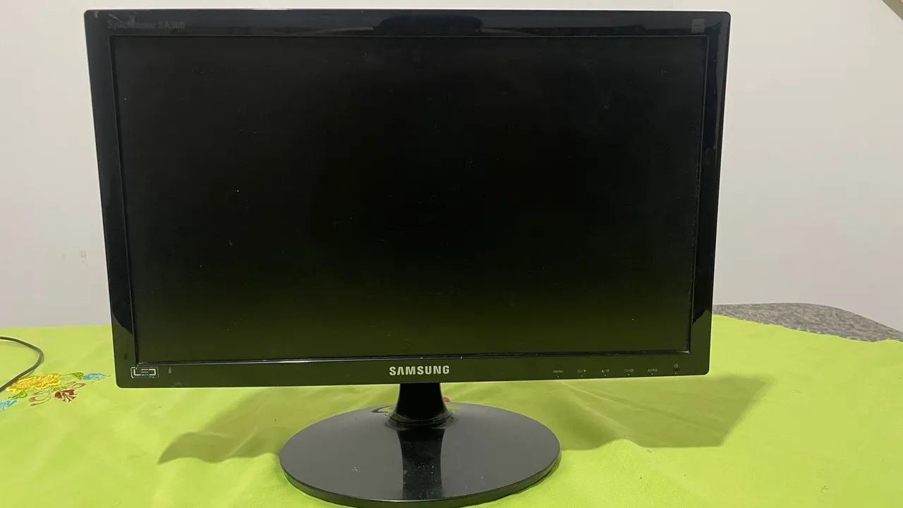 Monitor Samsung 19 polegadas - Monitores - Itapoã I, Brasília 1385236229 | OLX