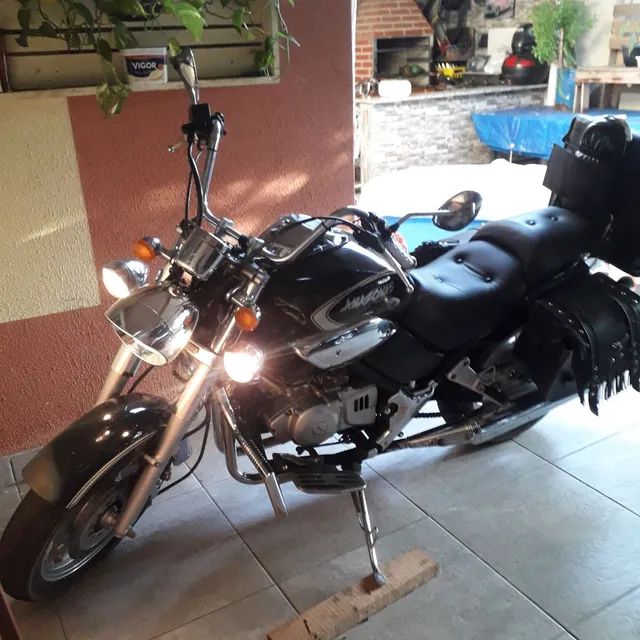Motos AMAZONAS AME-250 no Brasil