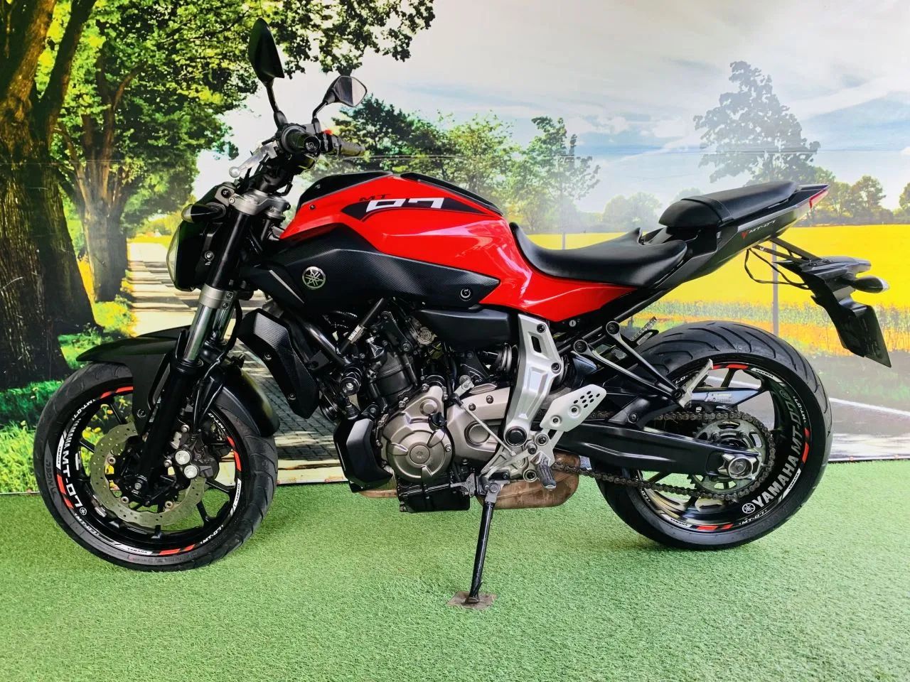Motos YAMAHA MT-07/MT-07 2016 no Brasil