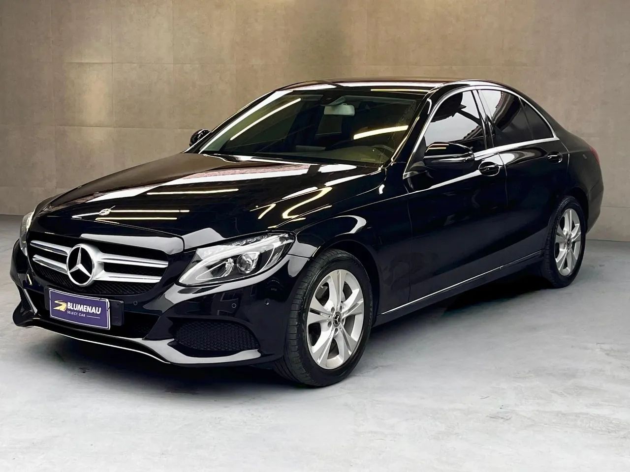 MERCEDES-BENZ C-180 Usados e Novos