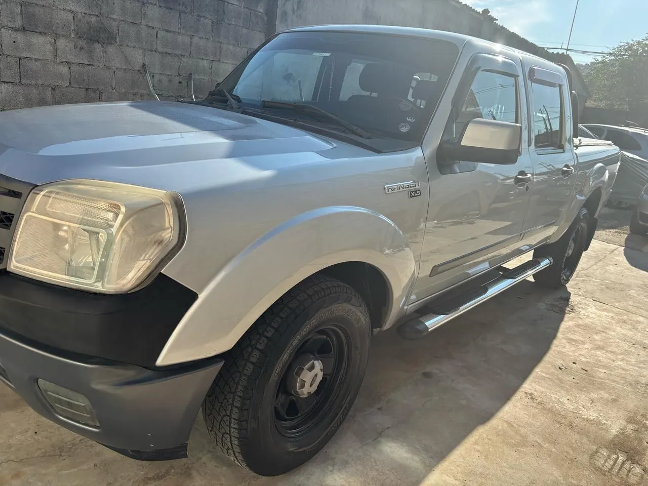 FORD RANGER XL 2.3 16V 137CV 4X2 CD REPOWER. Usados e Novos