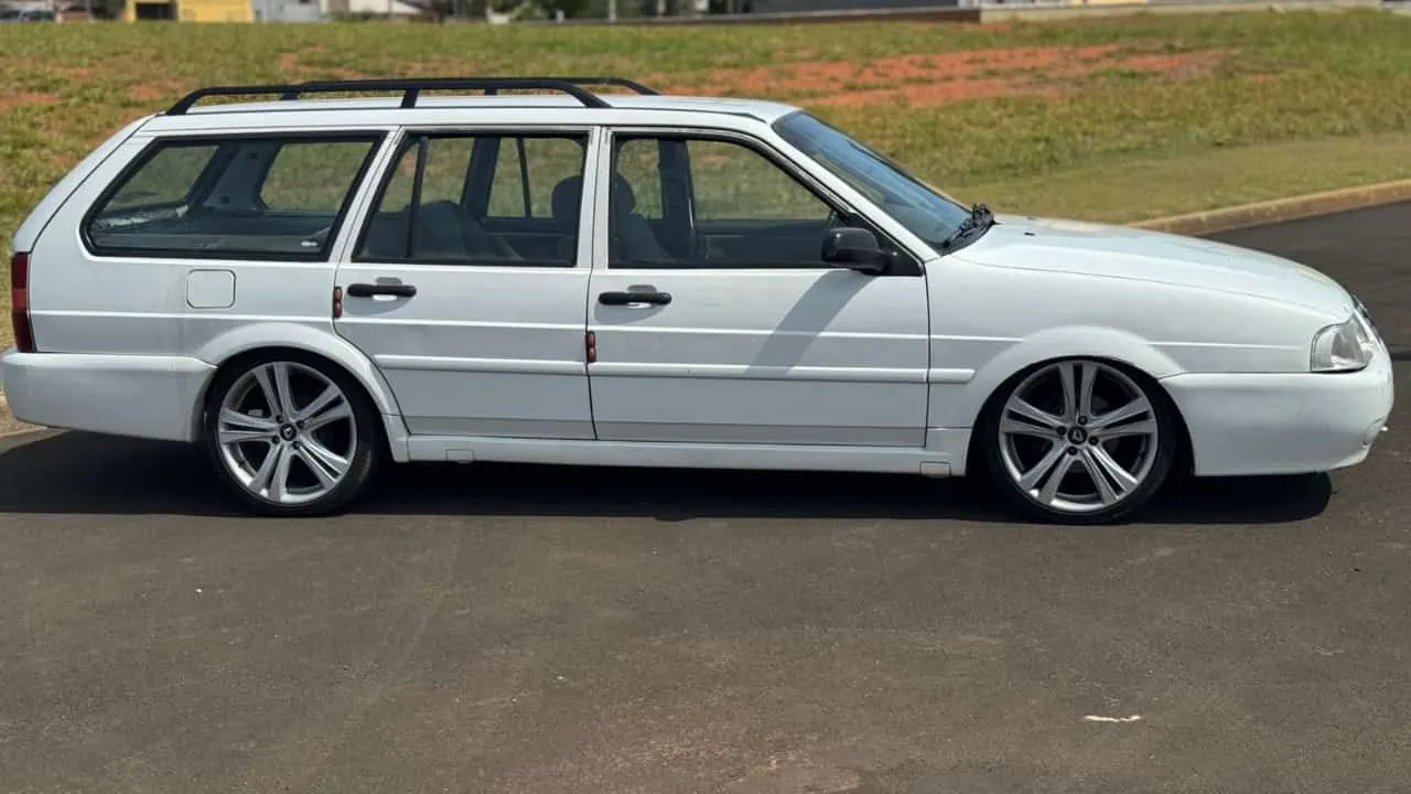VOLKSWAGEN QUANTUM Usados e Novos