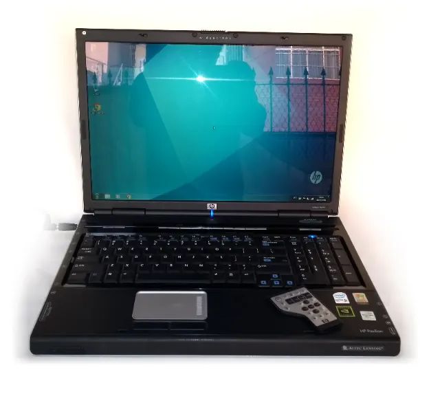 "notebook tela de 17 polegadas" no Brasil