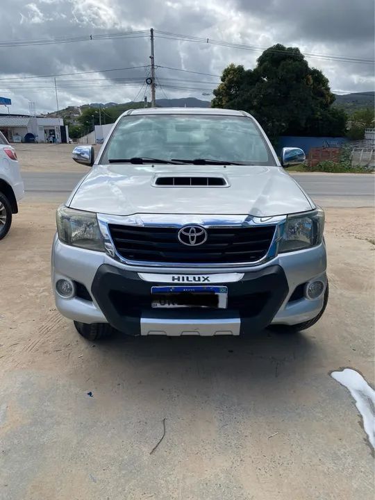 TOYOTA HILUX 2012 Usados e Novos