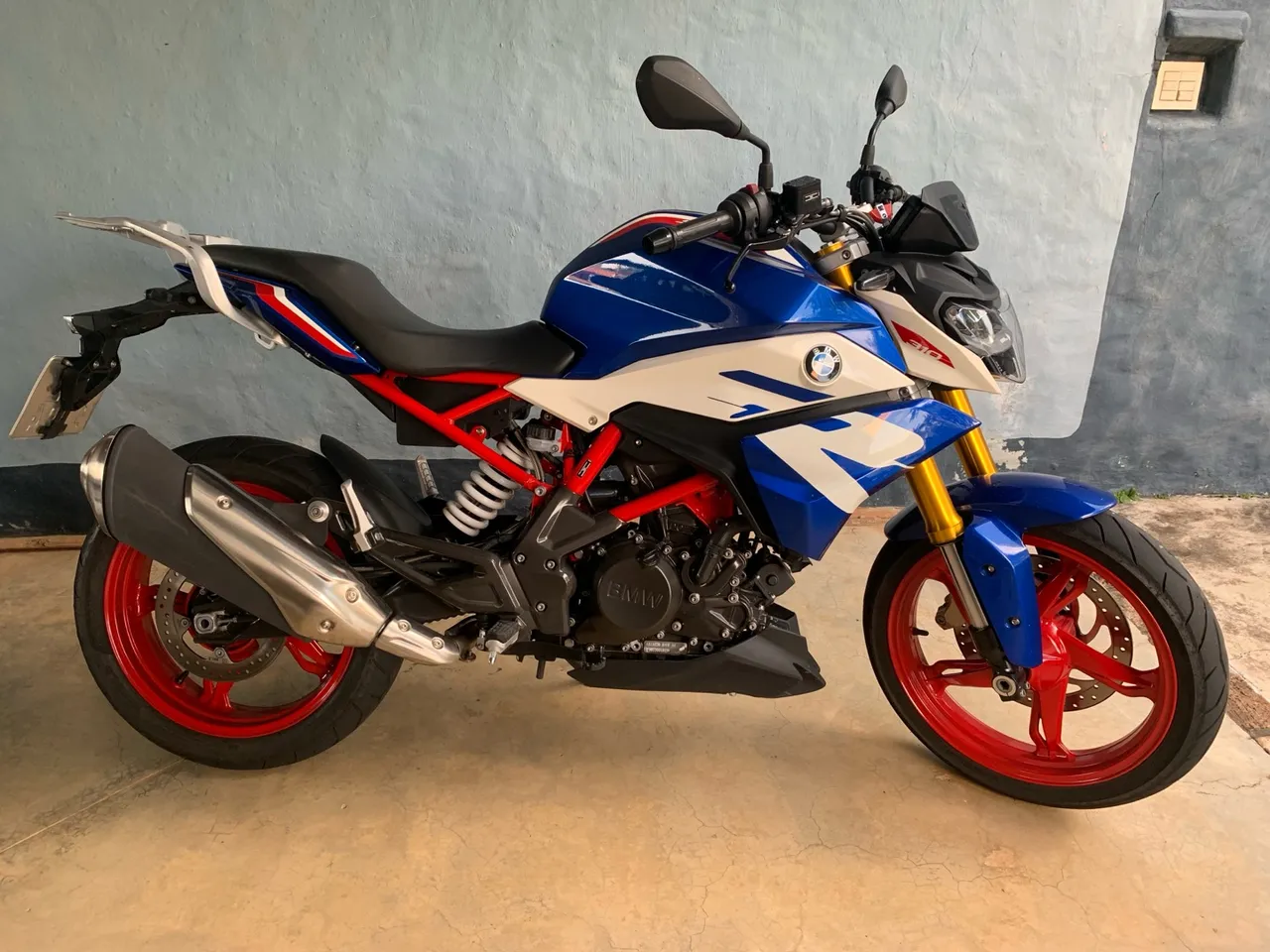 Motos BMW G 310 R no Brasil