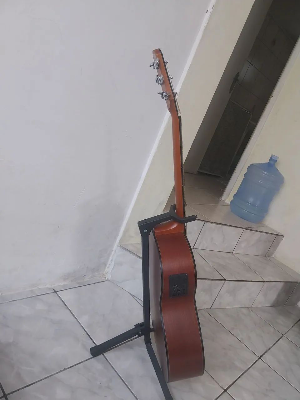 Violão e acessórios. - Instrumentos musicais - Saco dos Limões ...