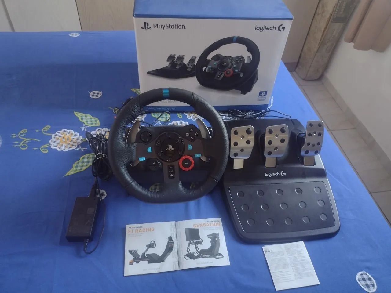 "volantes logitech" no Brasil