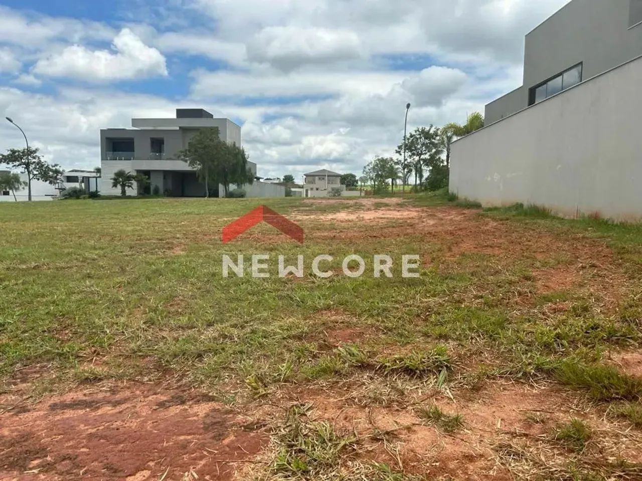 Lote em condomínio em Avenida Adélia José Jorge - Alphaville - Bauru/SP ...