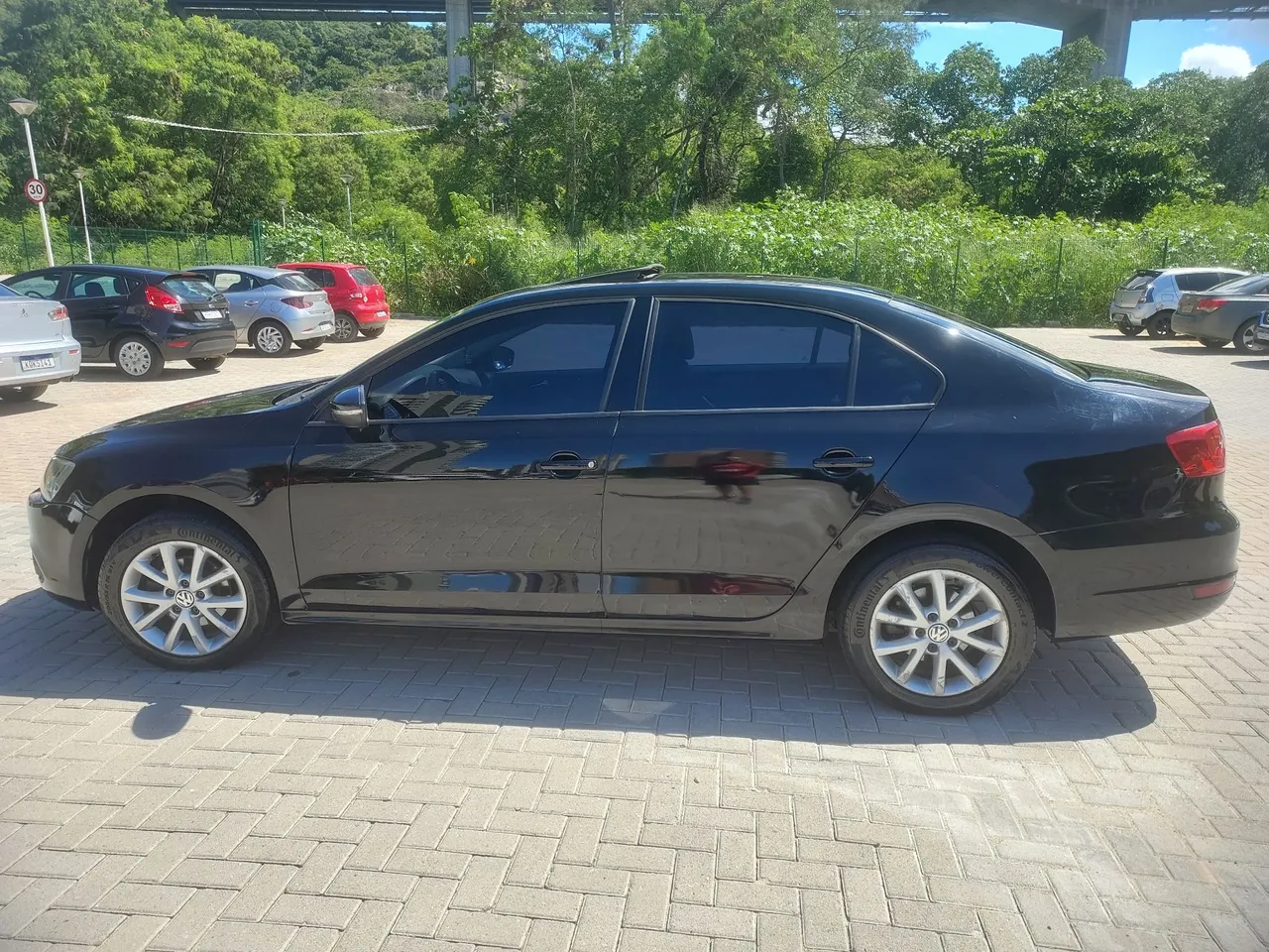 VOLKSWAGEN JETTA Usados e Novos no ES