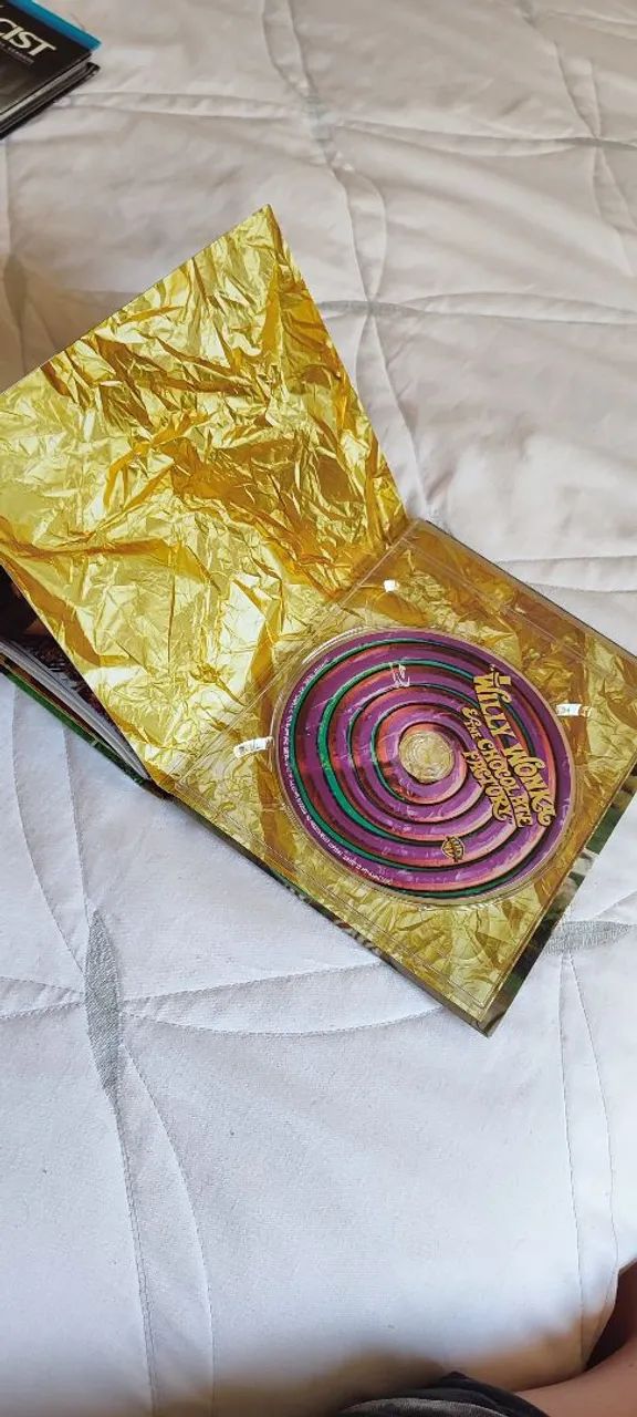 Blu Ray Digibook Fantástica Fábrica Chocolate 1971 - DVD, Blu-Ray e ...