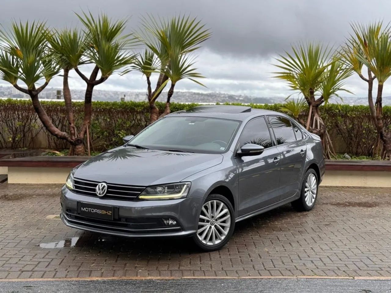 VOLKSWAGEN JETTA 2017 Usados e Novos
