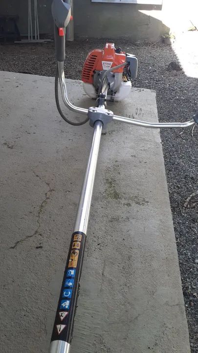 Roçadeira a Gasolina Stihl FS 290 - Jardinagem e Plantas - Santa ...