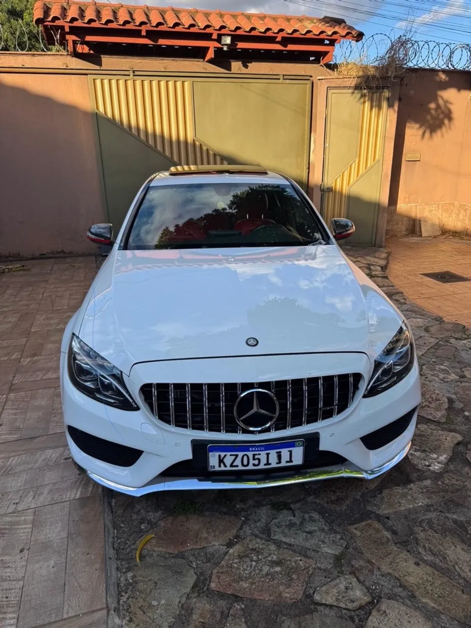 MERCEDES-BENZ C-250 Usados e Novos em GO