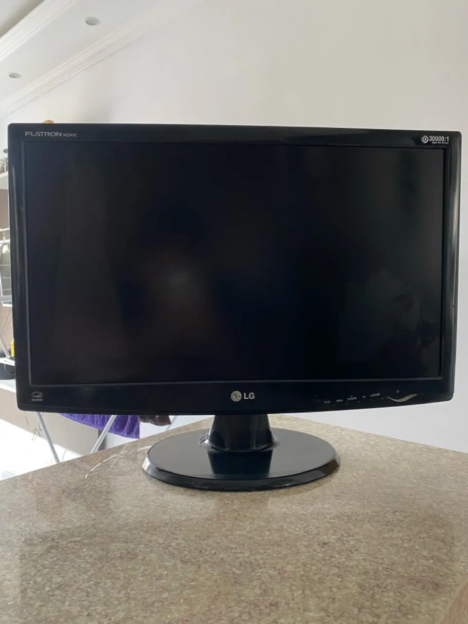 "monitor lg 24 polegadas" - Monitores no Brasil