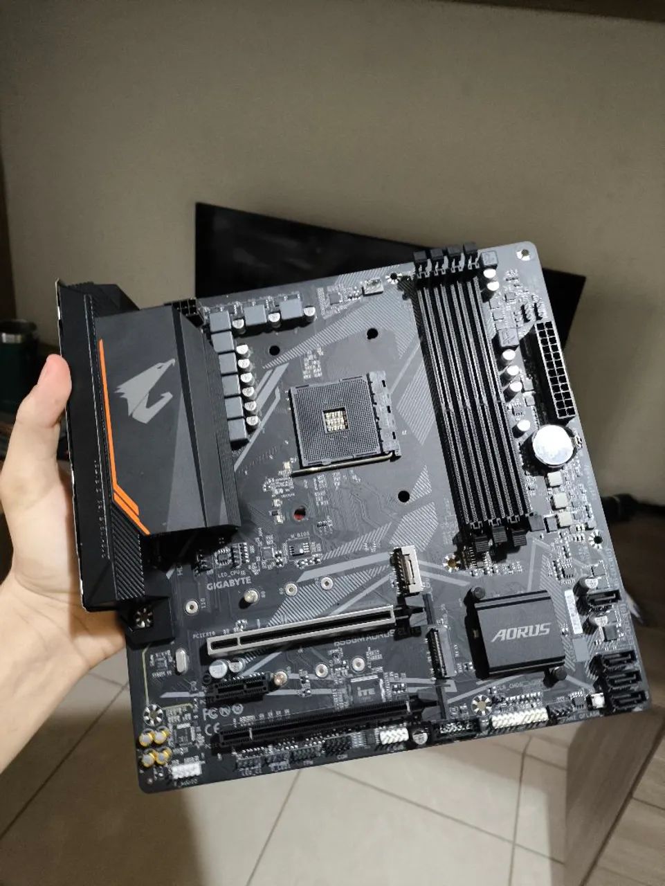 placa mãe B550M aorus elite - Peças de Hardware - Residencial Morada do ...