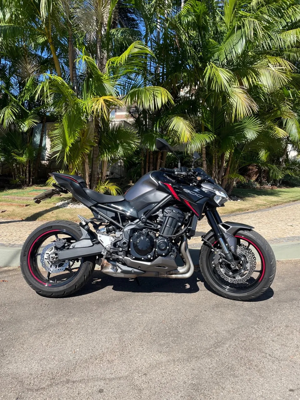 Motos Kawasaki Z no Brasil