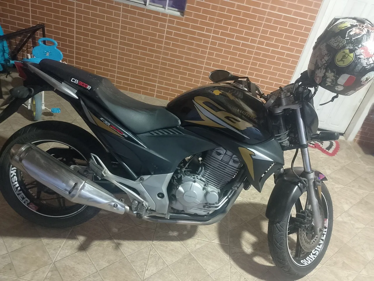 Motos HONDA CB 2014 no Brasil