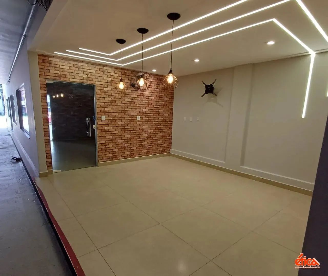 Loja em predio semi-novo com otimo acabamento no Umarizal. - Comércio e ...