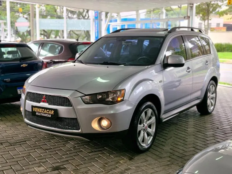 MITSUBISHI OUTLANDER 2012 Usados e Novos no PR