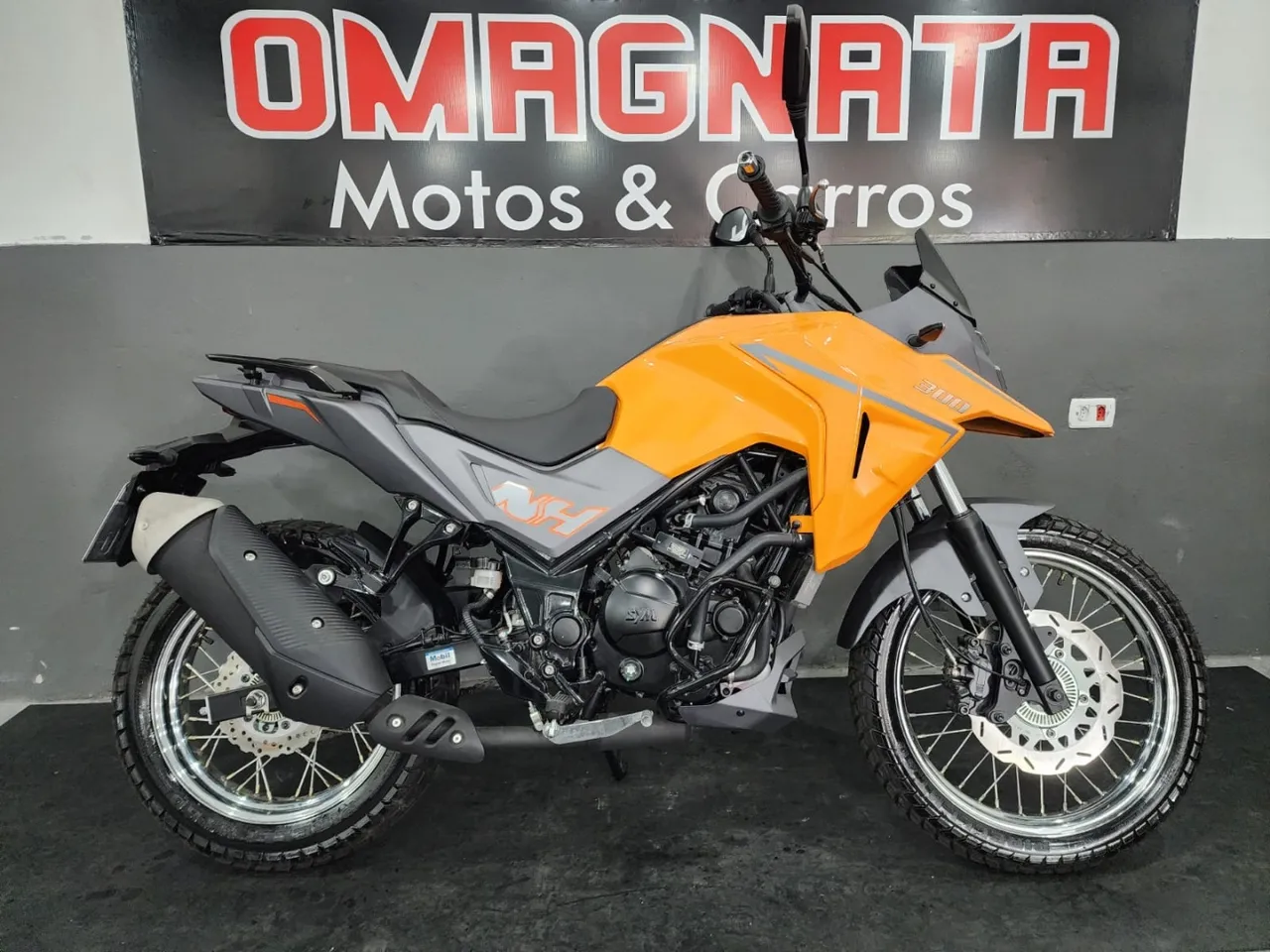 Motos DAFRA NH 300 no Brasil