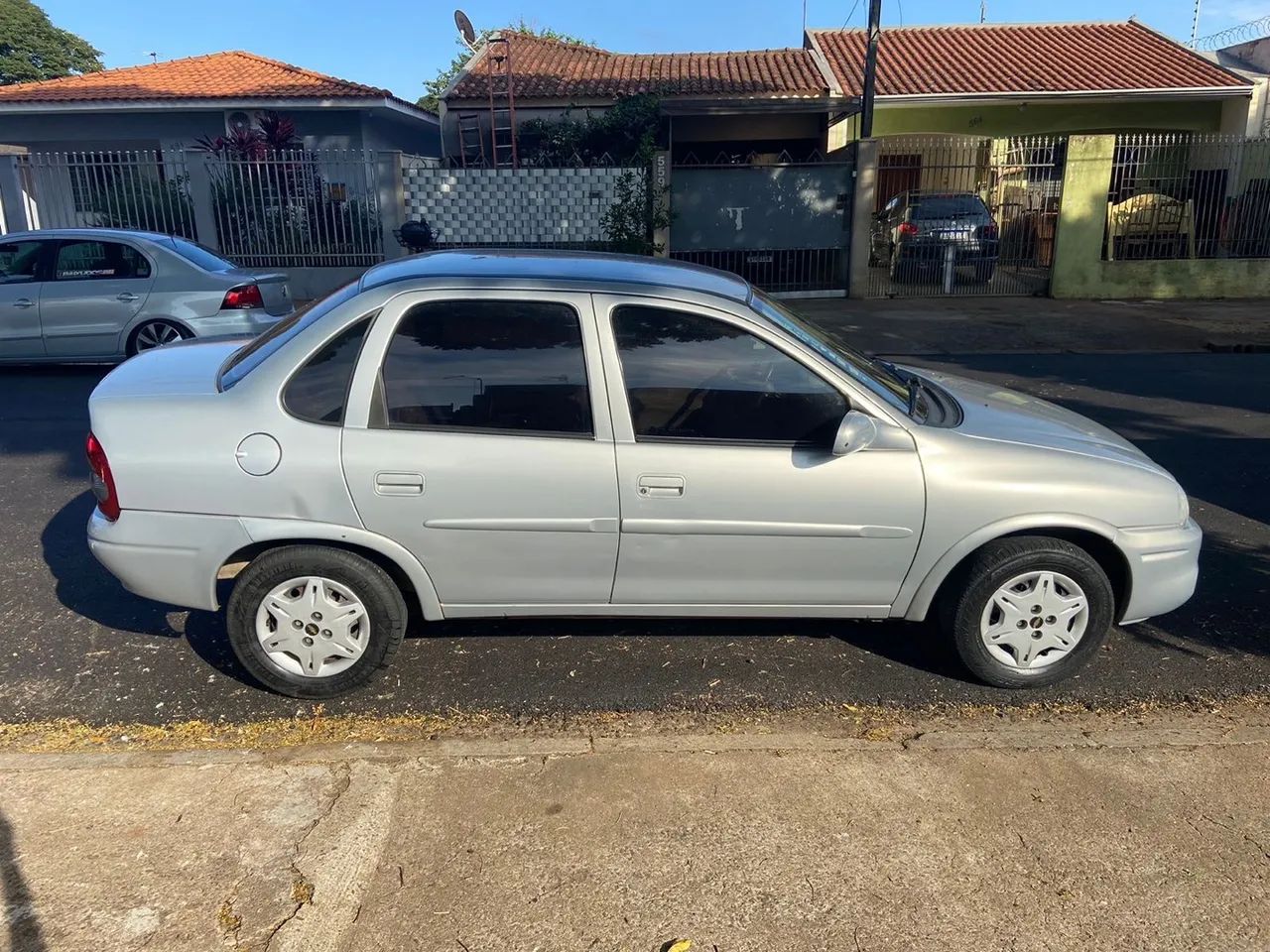 "corsa 1 4 2002" no Brasil