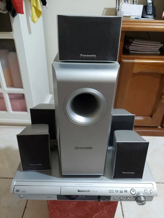 Home Theater Panasonic Completo - DVD, Blu-Ray e Vídeo Cassete - Jardim ...