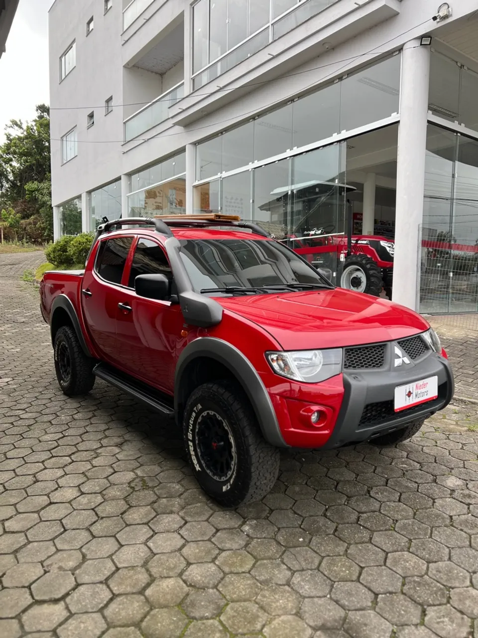 Mitsubishi L200 2016 Usados e Novos