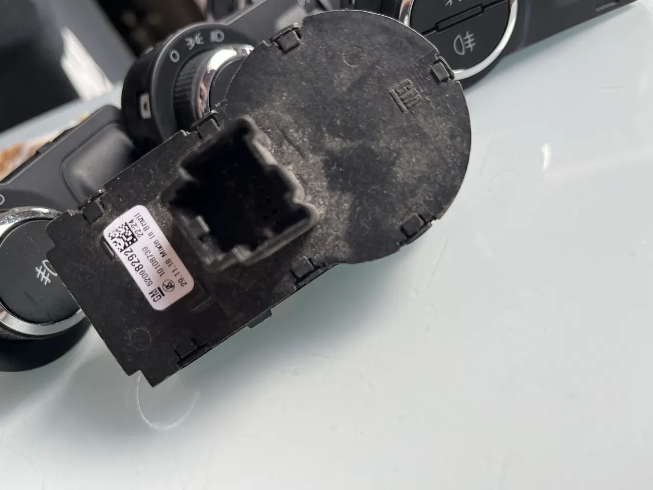 Chave de Luz (Onix/ Cobalt/Spin) - Peças para carros, vans e ...