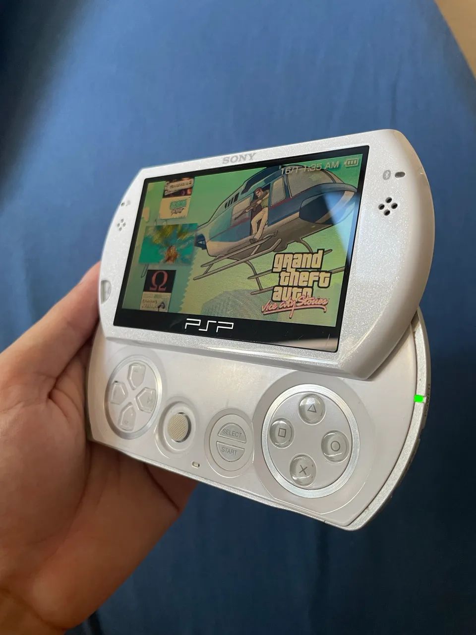 PSP GO branco pérola impecável ( leia a descrição ) - Consoles de Vídeo ...