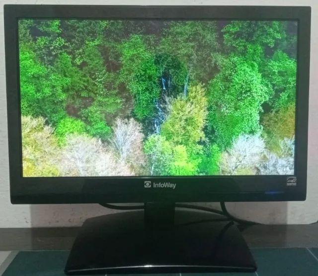 "monitor de 16 polegadas" no Brasil