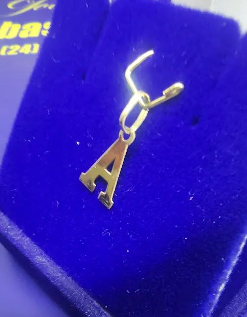 Pingente Letra A Ouro 18 Kilates Peso 0.25 Grama Tamanho 10 mm Temos ...