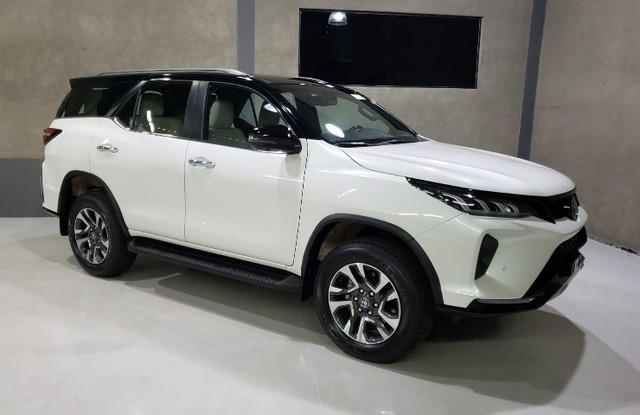 SUVs TOYOTA HILUX 2023 Usados e Novos no PR | OLX