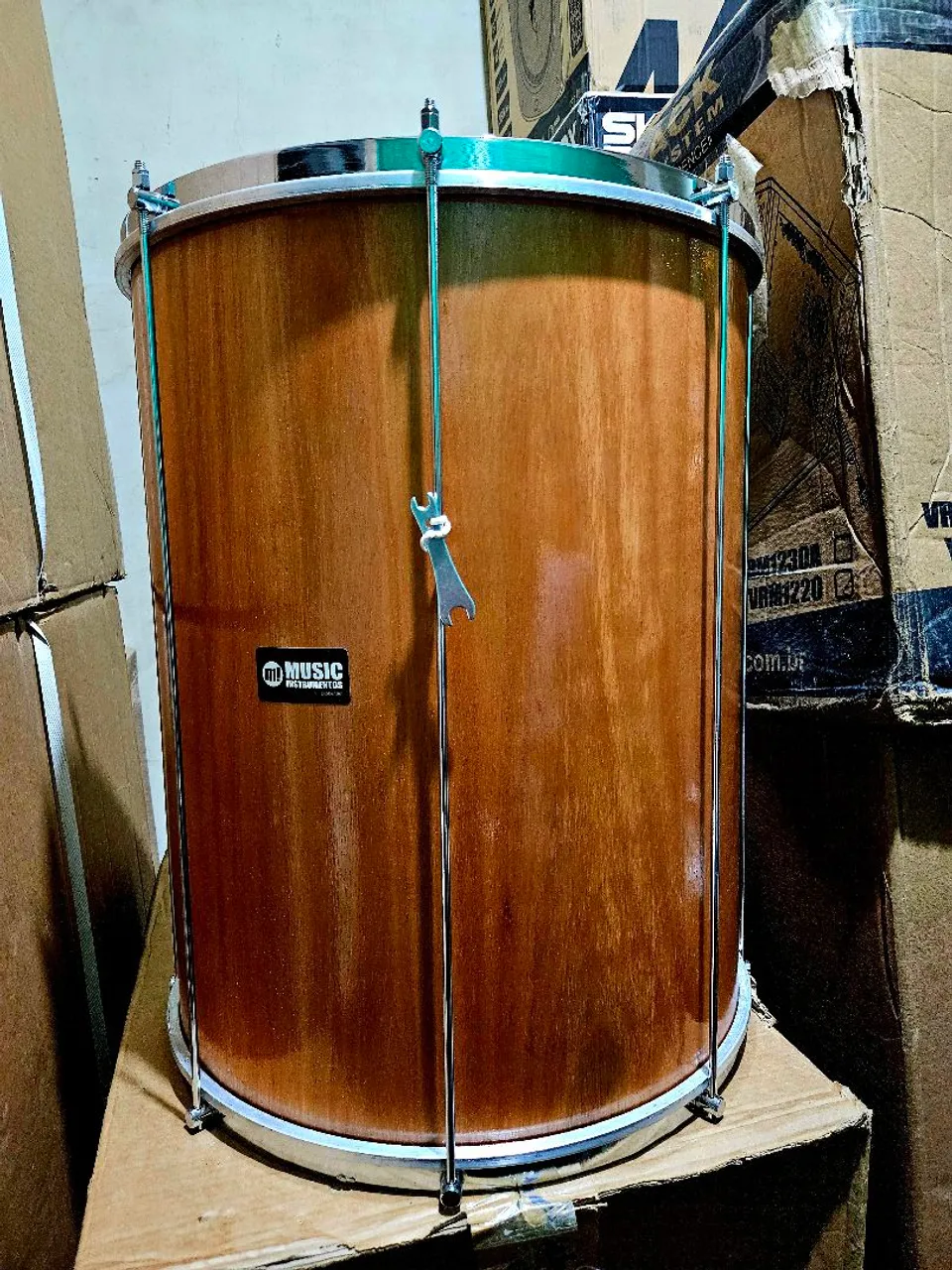 "instrumentos surdo" - Instrumentos musicais no Brasil