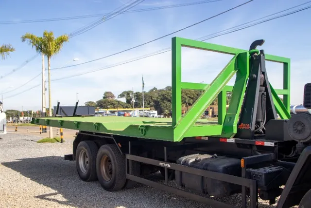 "caminhao roll on roll off" - Caminhões no Brasil