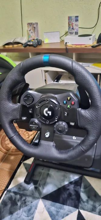 "volantes logitech" no Brasil