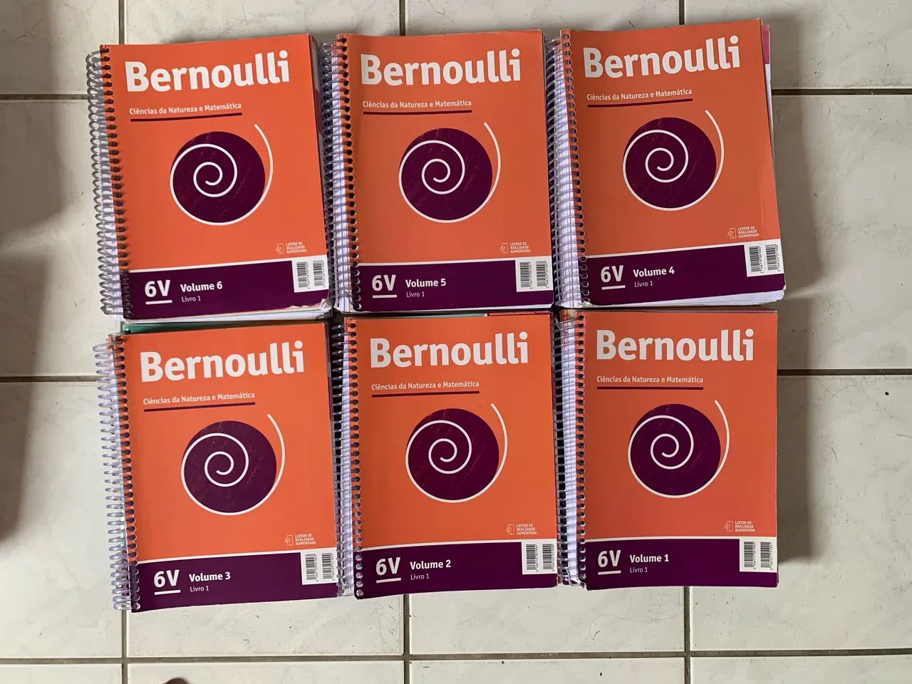 Livros Bernoulli 2021 | ENEM e 3º ano - Livros e revistas - Bessa, João ...