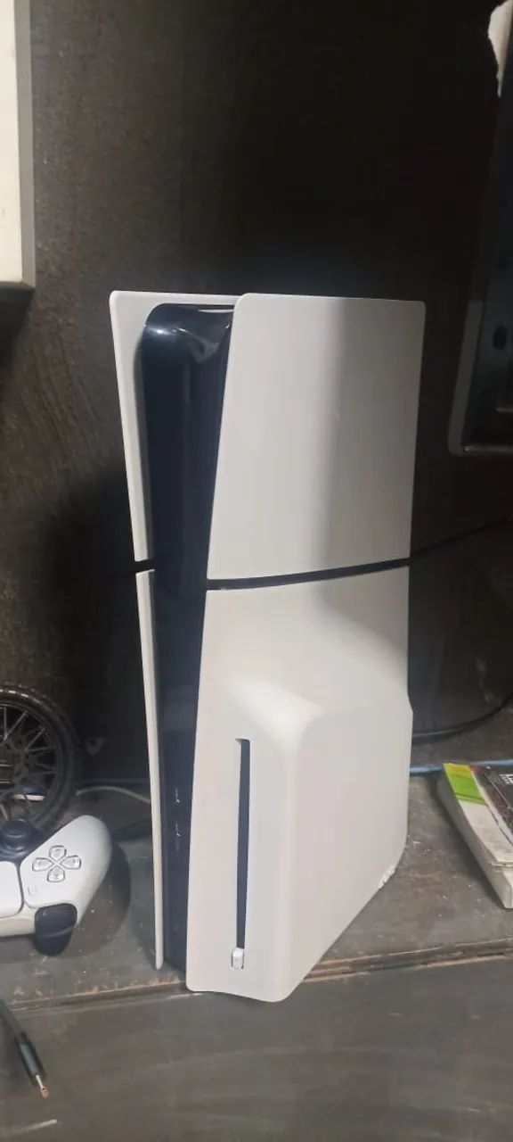 PS5 novo na caixa vendo ou troco por iplone acima do 13 pro max ...