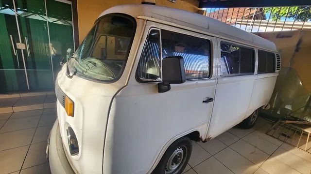 VOLKSWAGEN KOMBI 2000 Usados e Novos