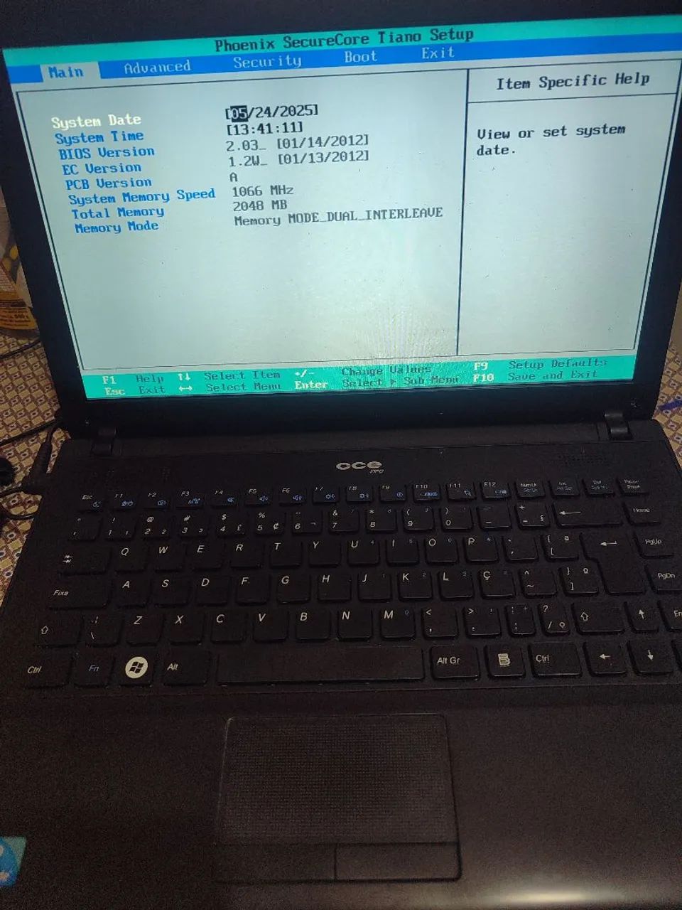 Notebook CCE 2048MB RAM - Ótimo estado! - Notebooks - Parque Guarani ...
