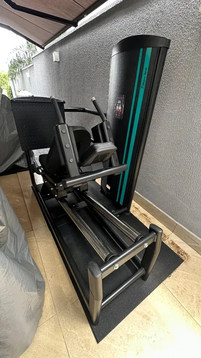 "leg press horizontal" - Academia e Exercícios no Brasil